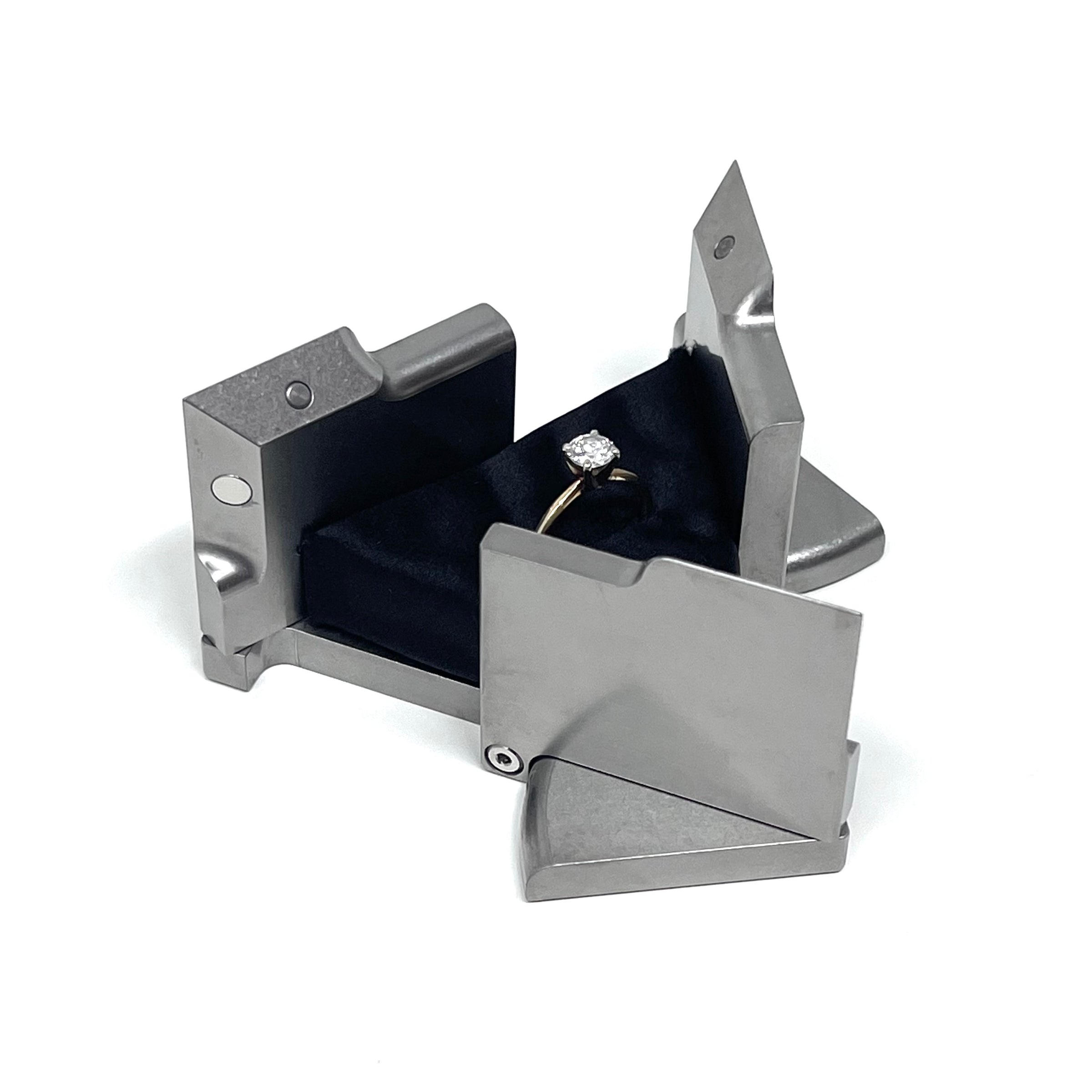 Kinetacube Ring Box - Fourth Limited Edition: Titan